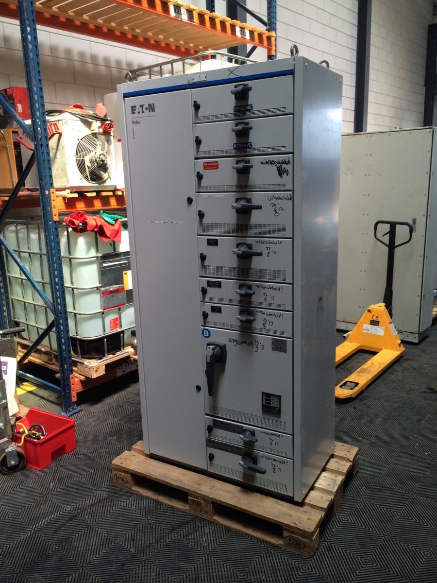 Stroomverdeler 800 ampere Eaton Capitole 20 | LV Trading B.V.