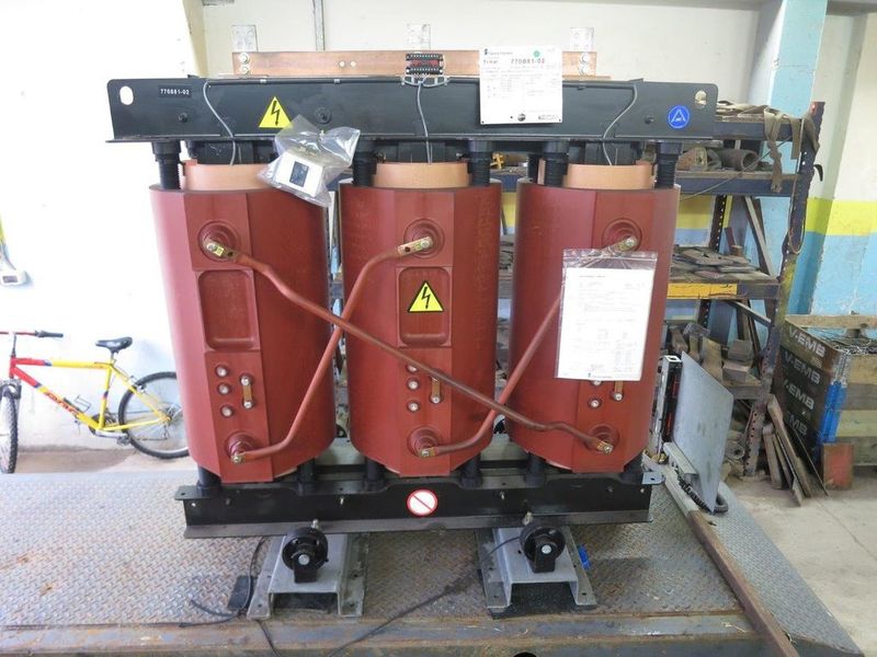 1600 kVA 10 kV / 420 Volt France Transfo Trihal transformator 2008 | LV ...